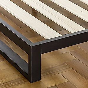 ZINUS 7 Inch Trisha Low Profile Platforma Bed Frame Mattress Foundation with Tufted Headboard, Box Spring Optional, Wood Slat Support, King, Grey