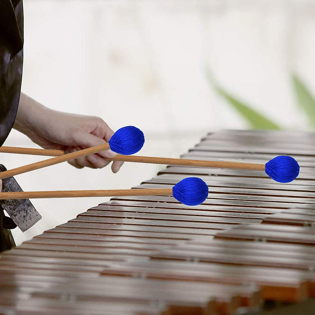 Yolyoo Medium Hard Yarn Head Keyboard Marimba Mallets with Maple Handles,Pack of 2 Blue (Blue)