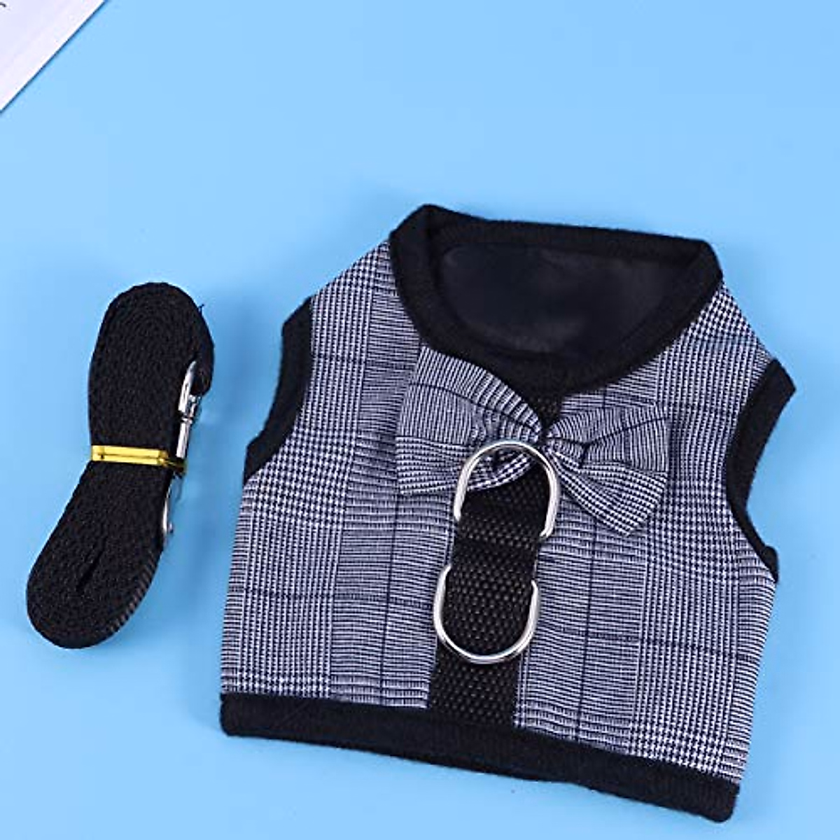 ULTECHNOVO Hamster Clothes Harness and Leash Small Animal Harness Vest Small Pet Bowknot Costume for Ferrets Rats Guinea Pig Chinchilla Teacup Chihuahua M