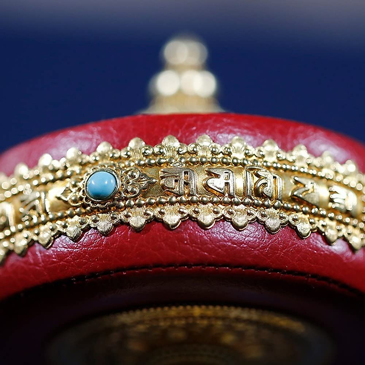 Om Mani Padme Hum Prayer Wheel, Premium Hand Held Tibetan Buddhist Copper Handmade Prayer Wheel with Mantra Scroll, Buddha Religion Scriptures Prayer Wheel for Spiritual Blessing,Meditation&Relaxation