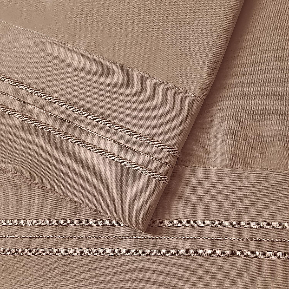 Nestl Taupe Pillow Cases Queen Size Set of 2, Soft Queen Pillow Case, 1800 Microfiber Queen Pillow Cases 2, Pillowcases Queen, Envelope Closure Pillowcase, Pillow Covers Queen Size, 20x30 Inches