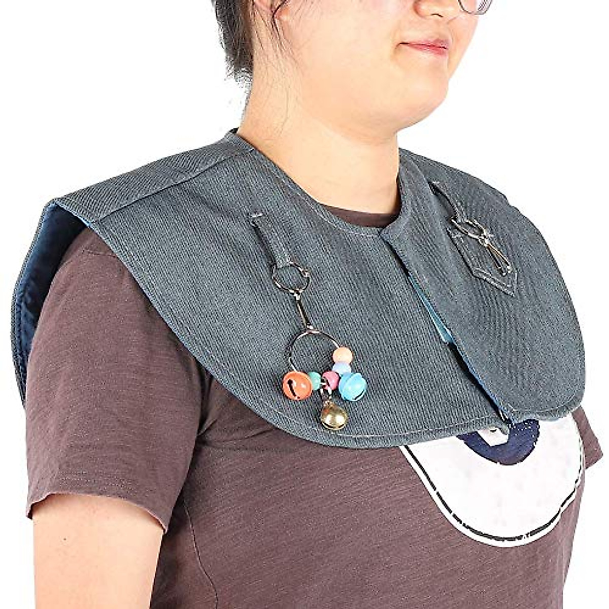 Voluxe Anti-Scratch Shoulder Protector Cape, Training Shoulder Cape Thicken Cloth Bird Training Cape Pet Shoulder Pad Diaper Shawl Shoulder Protector for Birds(Random Color Bell Pendant)