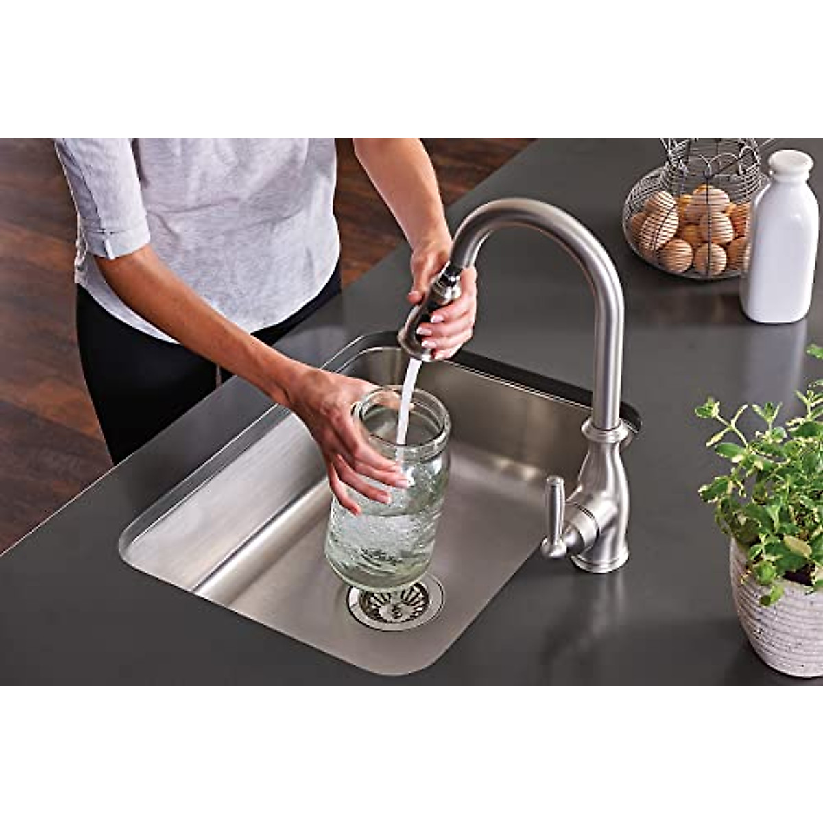 Moen Brantford Spot Resist Stainless One-Handle Pulldown Kitchen Faucet Featuring Power Boost and Reflex, 7185SRS