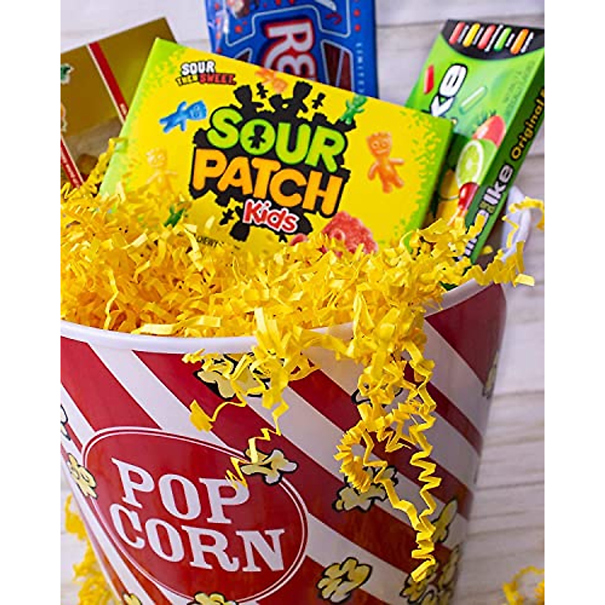 MagicWater Supply Crinkle Cut Paper Shred Filler (4 oz) for Gift Wrapping & Basket Filling - Yellow