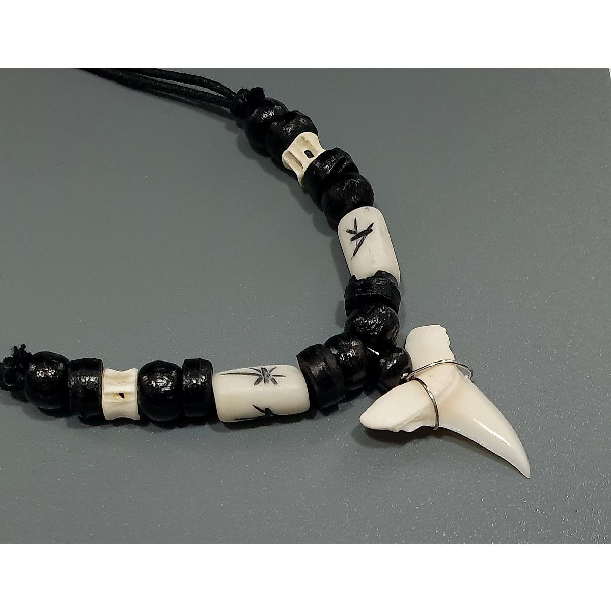 Swimmi Genuine Shark Tooth Necklace for Men, Mako Shark Tooth Necklace, Handmade Wooden Beads Cords Surfer Shark Tooth Necklace for Women Jewelry GA384
