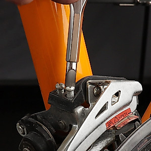 MJIYA Pocket Screwdriver, Keychain Screwdriver Dual-purpose: Flat Head Screwdriver & Small Phillips Head Screwdriver Set, Mens Keychain Tool, Screwdriver Gadgets (S, Silver)