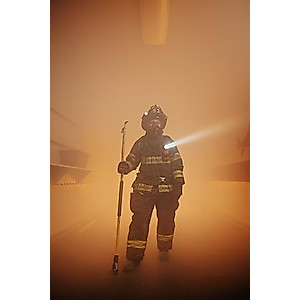 Streamlight 90244 Survivor X USB 250-Lumen USB Rechargeable Right-Angle Firefighter's Flashlight With SL-B26 Battery Pack, Yellow