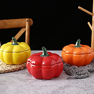 Yardwe Ceramic Pumpkin Soup Bowl with Lid Christmas Porcelain Pumpkin Shape Sugar Bowl Storage Jar Seasoning Pot Kitchen Gadget Steamed Can Bowl Orange