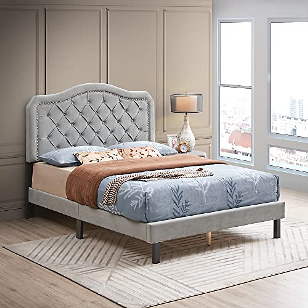 HAUSHECK Queen Size Platform Bed Frame, Velvet Curved Upholstered Bed Frames with Nailhead Trim Headboard, Bedframe for Kids, Teen & Adults, Wooden Slats Support, No Box Spring Needed