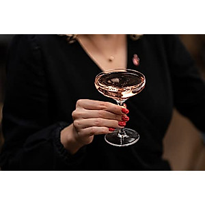 GLASSIQUE CADEAU French Small Vintage Champagne Coupe Glasses | Set of 4 | 6 oz Crystal Classic Cocktail Glassware - Martini, Sidecar, Daiquiri | Retro Saucers for Bar Drinks