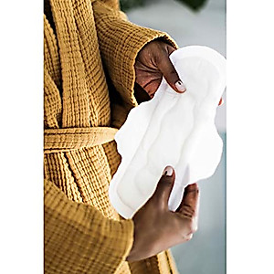 L. Chlorine Free Maxi Pads Extra Long Overnight Absorbency with Wings, Organic Cotton, Free of Chlorine Bleaching, Pesticides, Fragrances, or Dyes, 20 Count