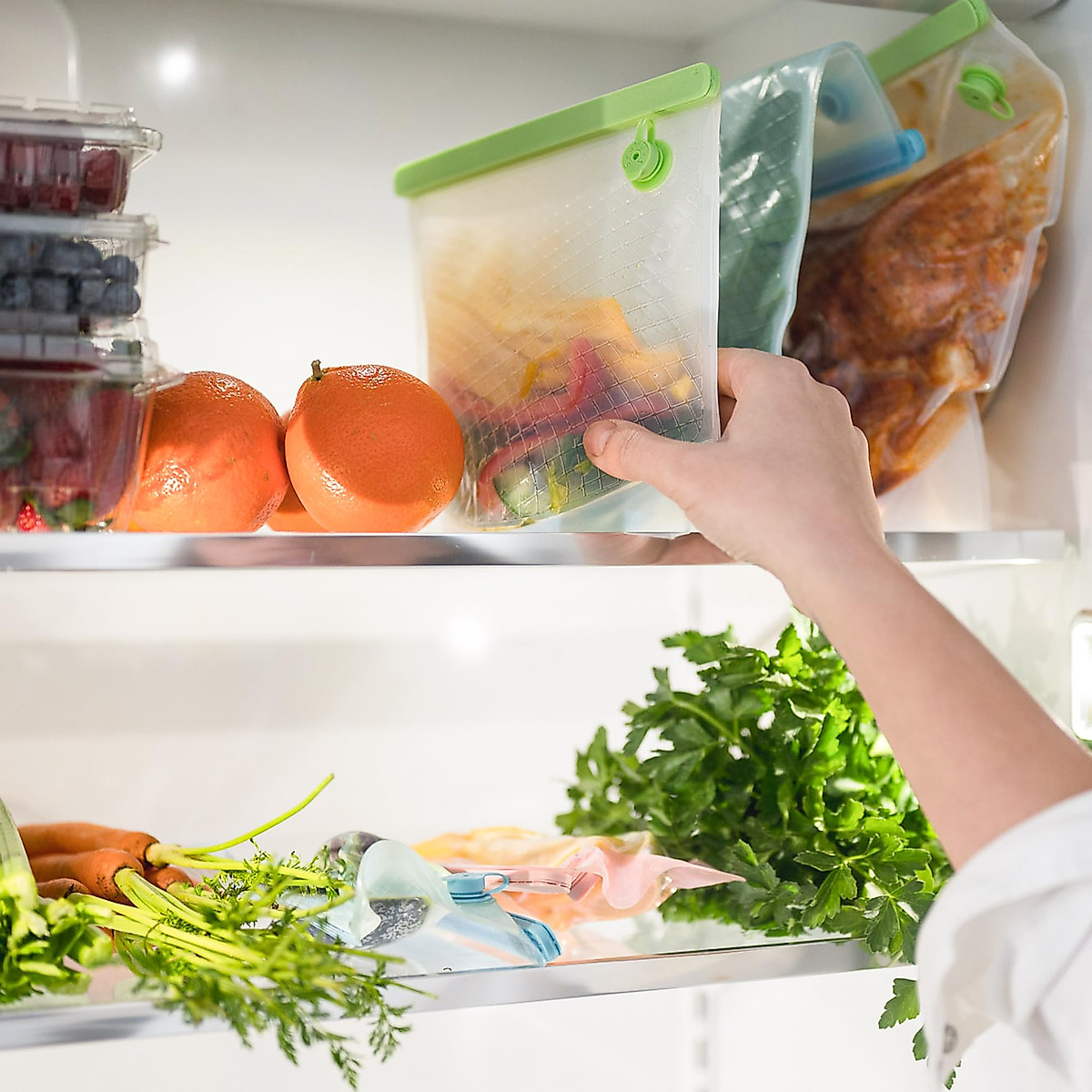 SealVax® 4 Pack of reusable vacuum seal bags for food. 2 Large and 2 Small sous vide bags, All in Blue - Includes Handheld Vacuum Sealer and BPA-Free, Food Storage Bag for Meal Prep.