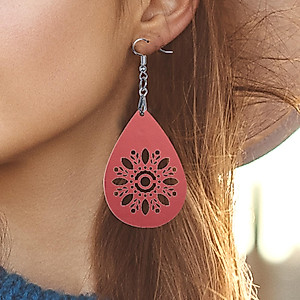 PYD Life 6 Pack Faux Leather Sheets 12" x 12" Red for Glowforge Xtool Laser Engraving,Leather Patches for Silhouette Curio 2 Foil Transfer Leather Craft