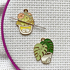 Green Leaves Potted Plant Needle Minders, Magnetic Cactus Flower Needle Nanny, Cross Stitch Embroidery Needlework Accessories