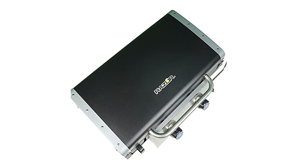 Razor 25" Portable 2 Burner Gas Grill - Perfect BBQ Companion