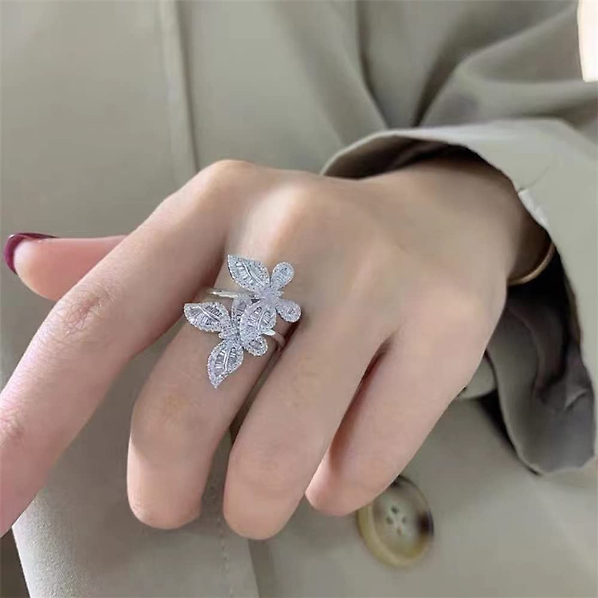 Delicate Butterfly Wrap Finger Band Sparkling Rhinestone Crystal CZ Couples Butterfly Open Statement Rings Engagement Promise Ring Wedding Band Fashion Jewelry Gifts for Women Girls