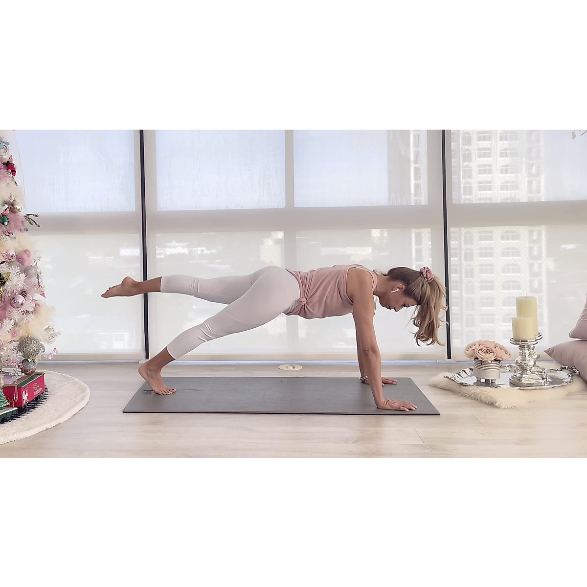 TANGOFLEX: HOLIDAY EDITION - Complete full body, core strength, stretch & cardio workouts