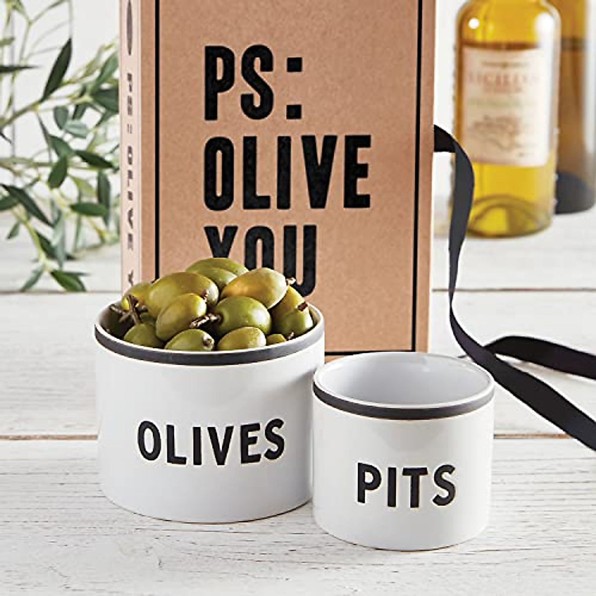 Santa Barbara Design Studio Gift Set Kitchen Essentials TableSugar Kraft Cardboard Book Gift Box, 2-Pieces, P.S. Olive You Set