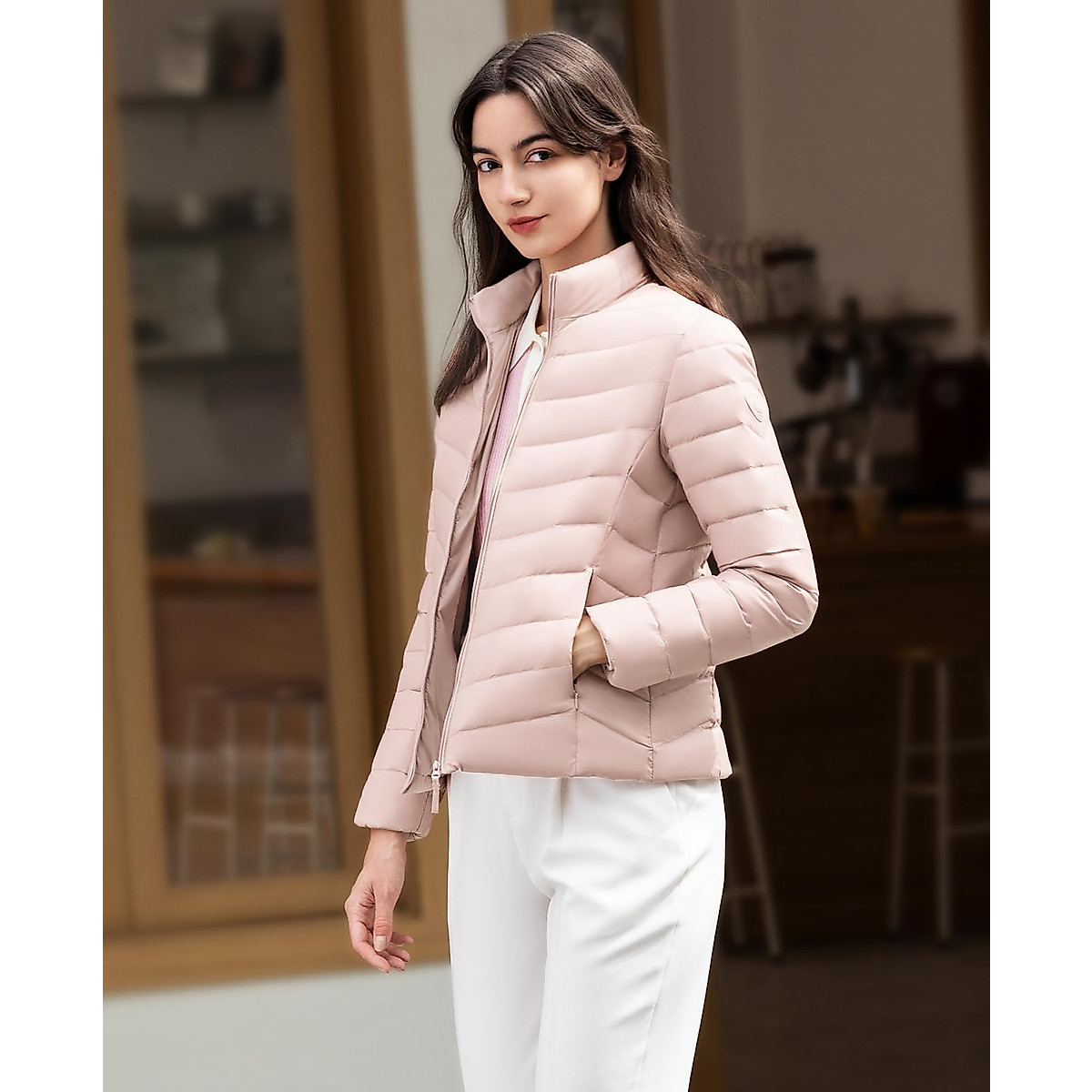 BOSIDENG Lightweight Women's Down Jacket Portable Water-Resistant Puffer Jacket Fall Coat with Stand Collar for Travel(Light Pink,XXL)