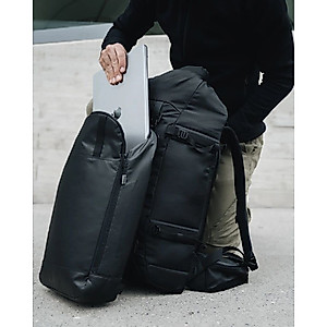 DB JOURNEY THE FJÄLL 18L MULTI-DAY MODULE | BLACK OUT