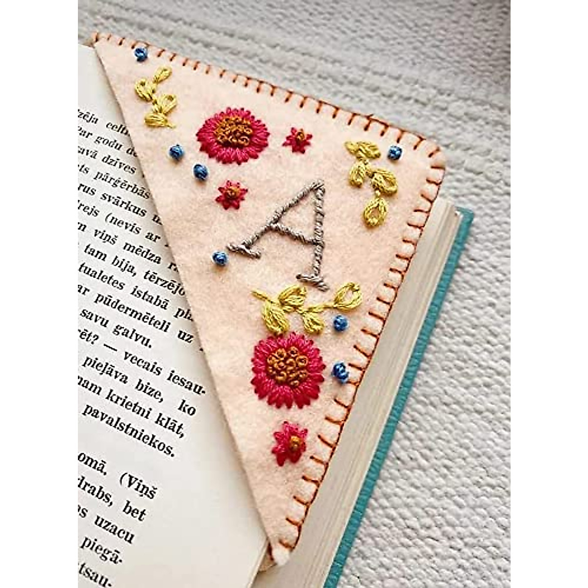 Personalized Hand Embroidered Corner Bookmark - Hand Stitched Felt Corner Letter Bookmark, Felt Triangle Bookmark, Cute Flower Letter Embroidery Bookmark for Book Lovers (R, Fall)