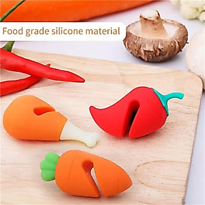 Creative Silicone Lid Lifters ，Spill Proof Overflow Prevent Carrot Shape Pot Lid Holder Rack Clips for Pot Pan Container Cover Kitchen Tools