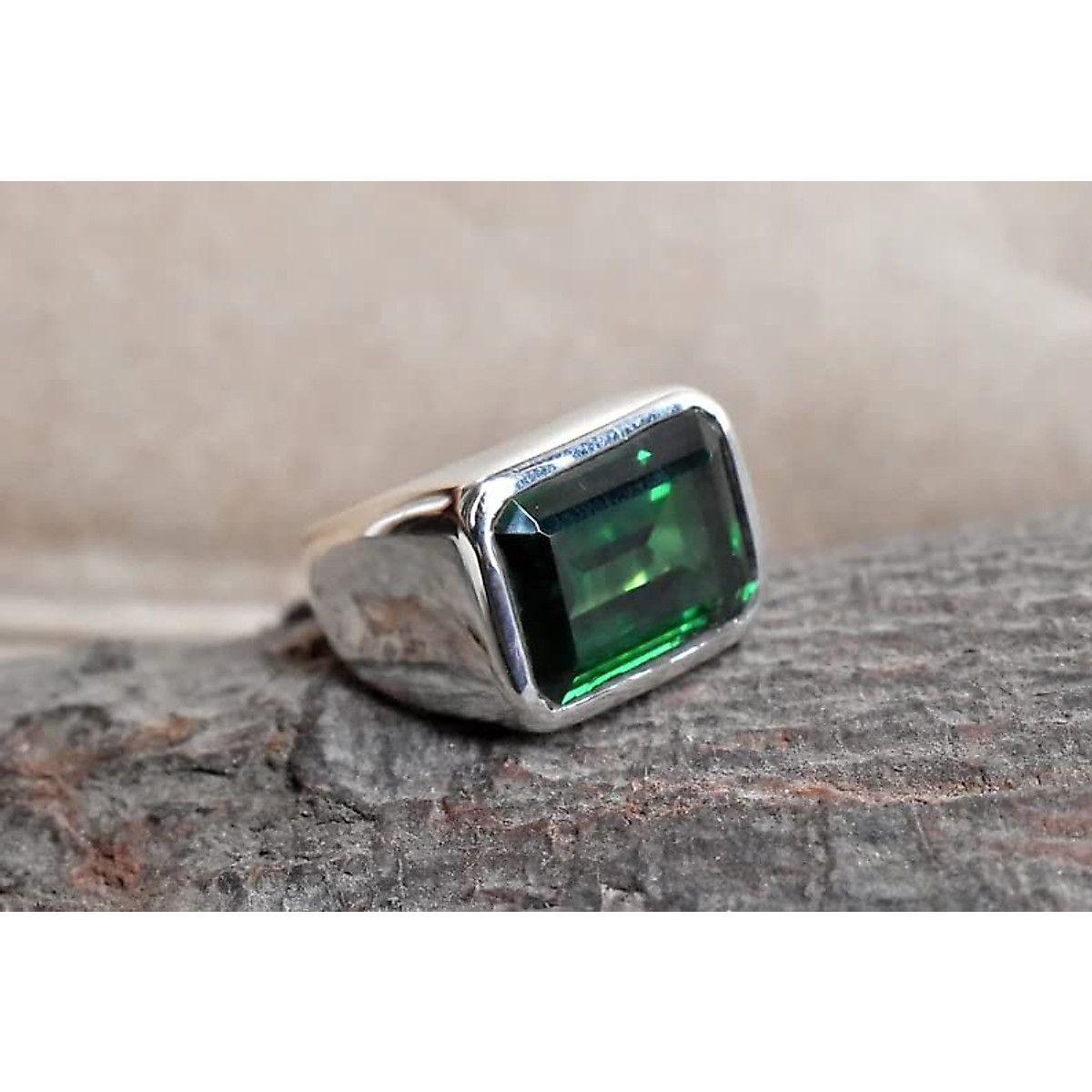 Green Emerald Ring for Men and Women Signet Emerald Cut Gemstone Sterling Silver Band Gift Rings All US Rings Size (8)