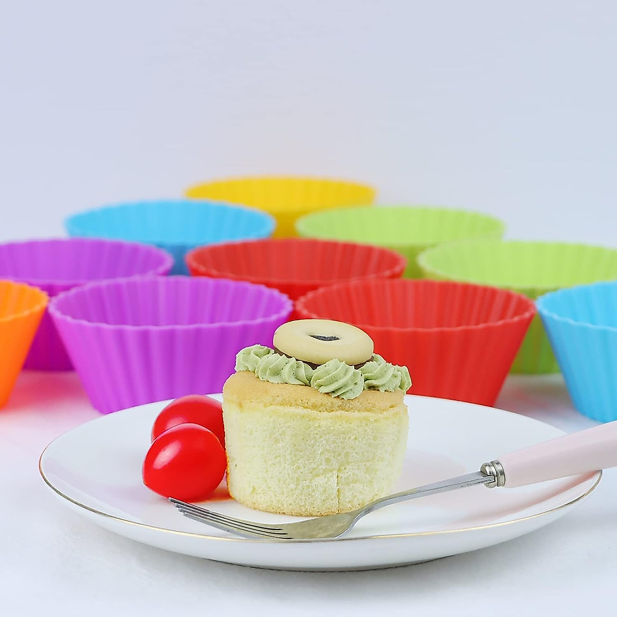 SAWNZC Silicone Cupcake Liners 24Pcs, Reusable Muffin Baking Cups Non-Stick Cake Molds Sets, Standard Size, BPA Free, Dishwasher Safe