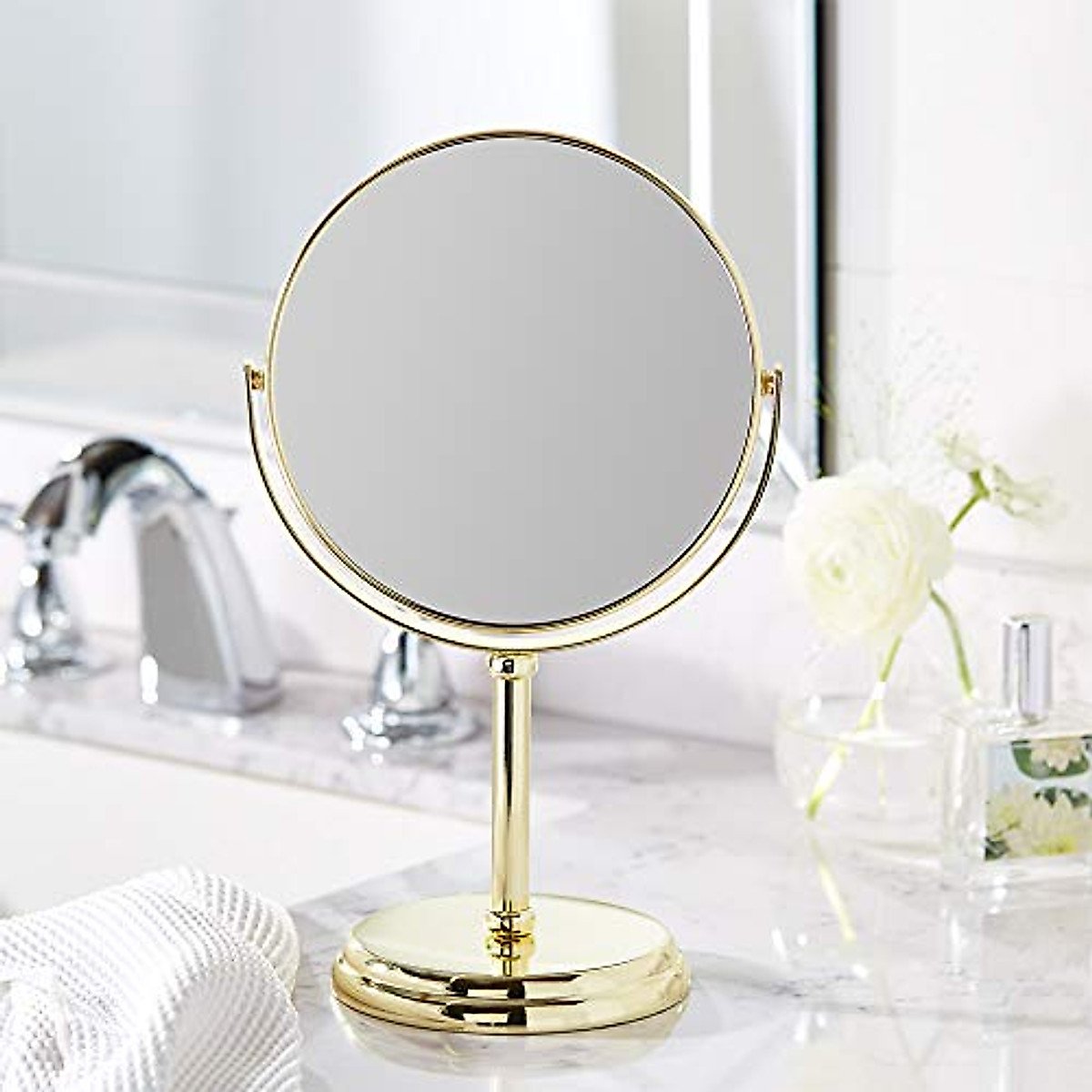 Amazon Basics Tabletop Mount Vanity Mirror - 1X/5X Magnification, Gold