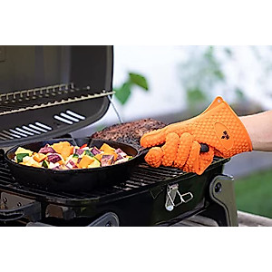 AMZ BBQ CLUB Grilling Accessories - Silicone BBQ Gloves, Food Grade Meat Claws, Digital Grilling Thermometer | BBQ Set for Cooking Grilling Barbecue Roasting Baking Open Flame