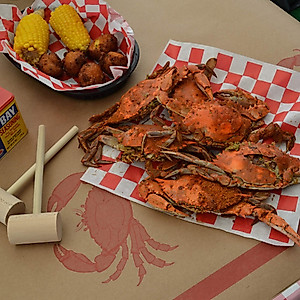 18 Pieces Wooden Hammers, Cute Mini Hammers for Crafts and Breakable Heart Chocolate