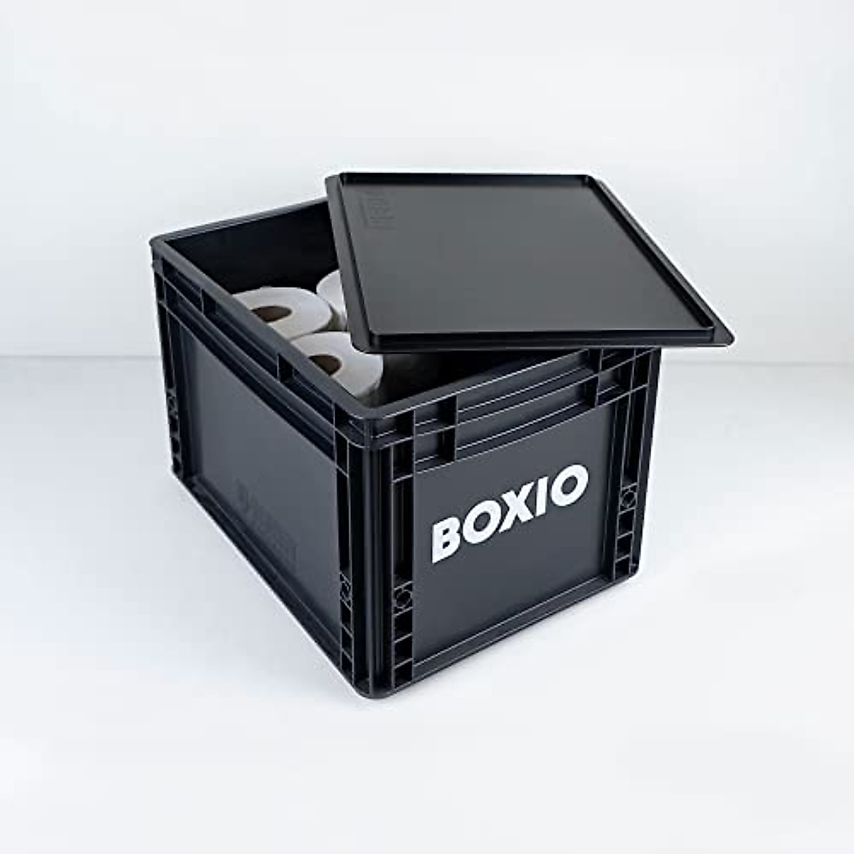 BOXIO Solo: Storage box with lid – 14,7" x 11,8" x 11,0" – perfect plastic transport box for camping, boat or garden – stackable with other stacking boxes – Made in Germany