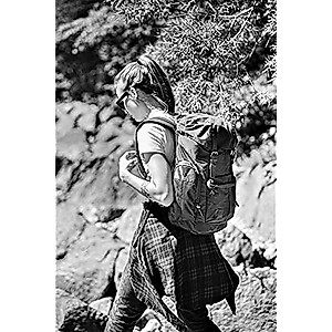 Nitro DAYPACKER'18, Golden Black, 18x46x30cm / 32 Liter