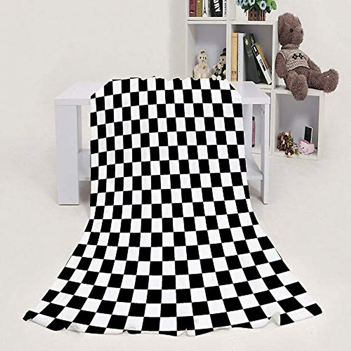JASMODER Fall Throw Blanket Black White Race Checkered Flag Soft Microfiber Lightweight Cozy Warm Blankets & Throws for Couch Bedroom Living Room