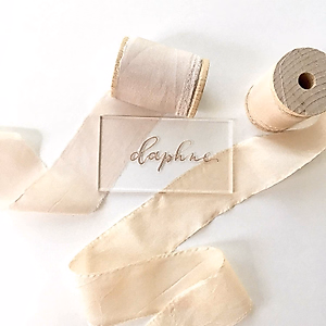 UNIQOOO Place Cards, 20pcs Clear Acrylic - Blank Rectangle Table Cards for Wedding, Party & Event Decoration - 3 1/2 x 2"