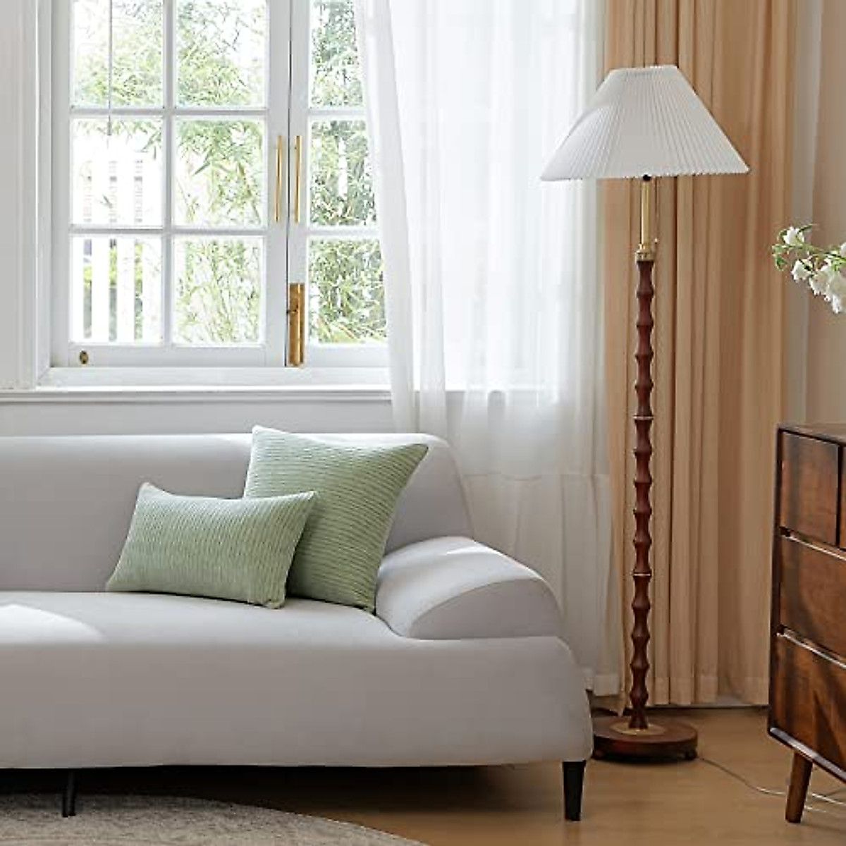 WLNUI Sage Green Pillow Covers 18x18 Inch Set of 2 Luxurious Chenille Decorative Throw Pillow Covers for Couch Sofa Bed Living Room Farmhouse Decorations