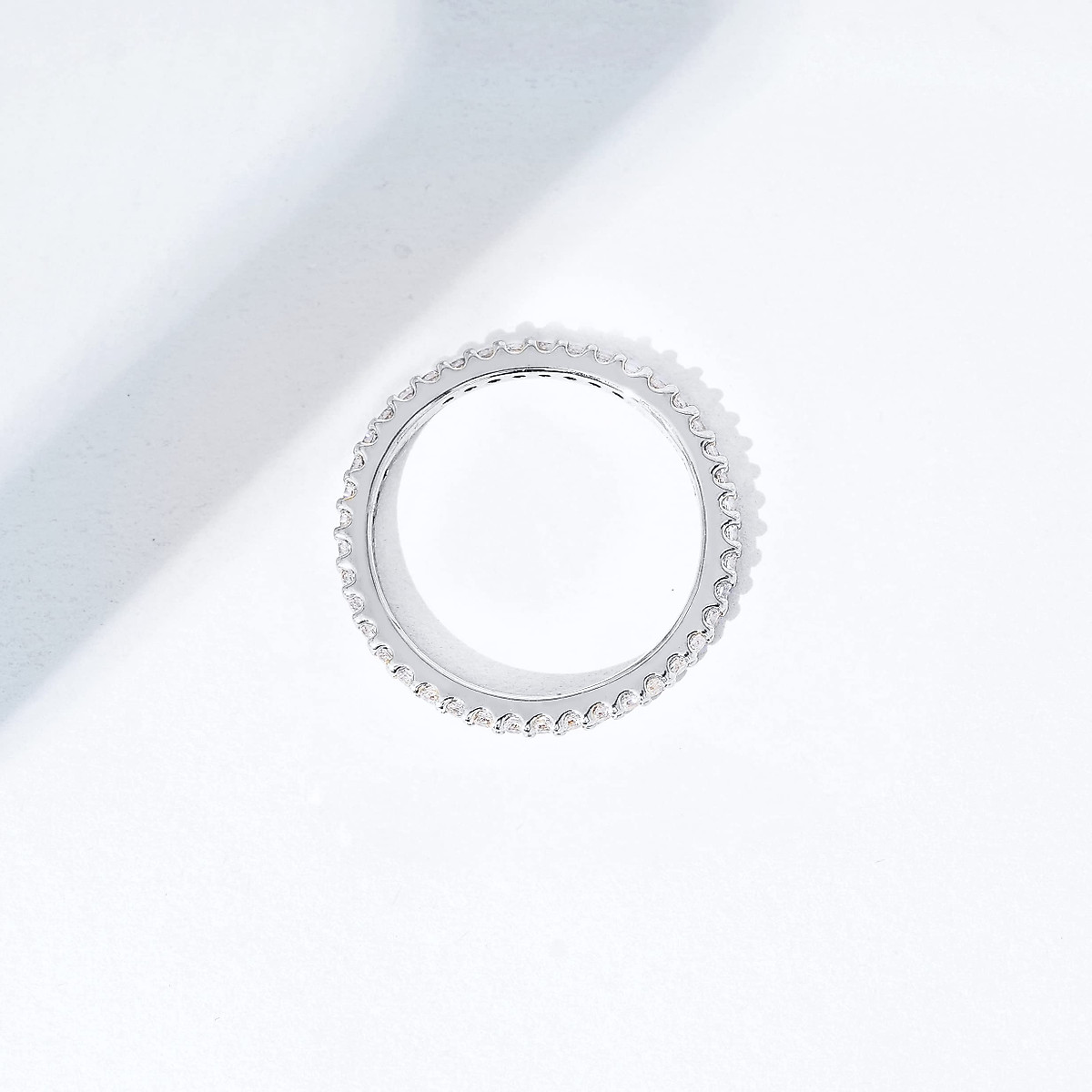 Amazon Essentials Rhodium Plated Single Row Pave Stackable Eternity Ring Size 7, Silver