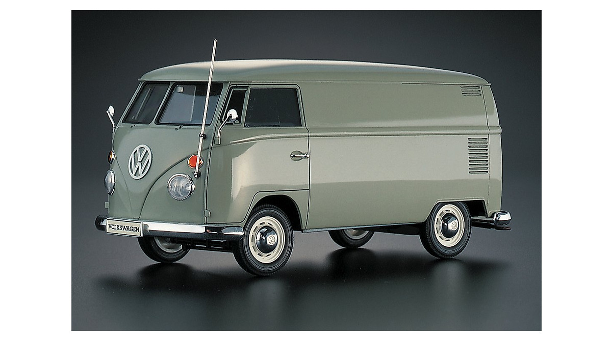 Hasegawa 1:24 VW Type 2 Delivery Van 67 Model Kit