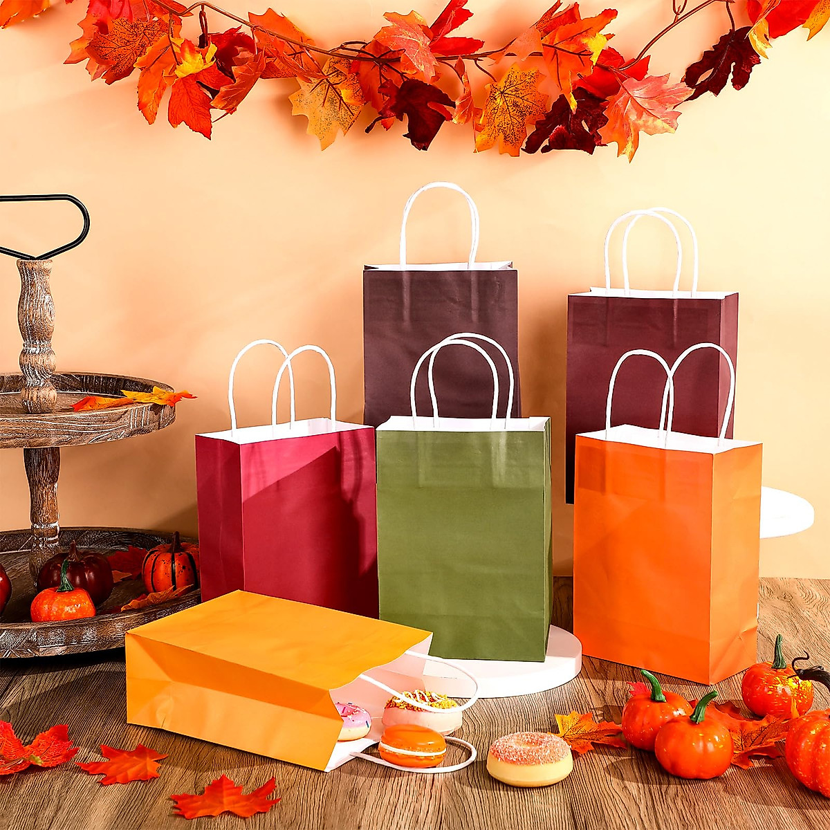 Humyoun 24 Pcs Fall Gift Bags Bulk Fall Candy Goodies Bags Kraft Paper Orange Gift Bags with Handles for Thanksgiving Autumn Wedding Birthday Party Favors