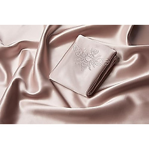 QUEEN BEE SILK - Silk Pillowcase for Hair and Skin - 22 Momme Mulberry Silk - Charmeuse Weave - Envelope Closure - Standard Size - Pink