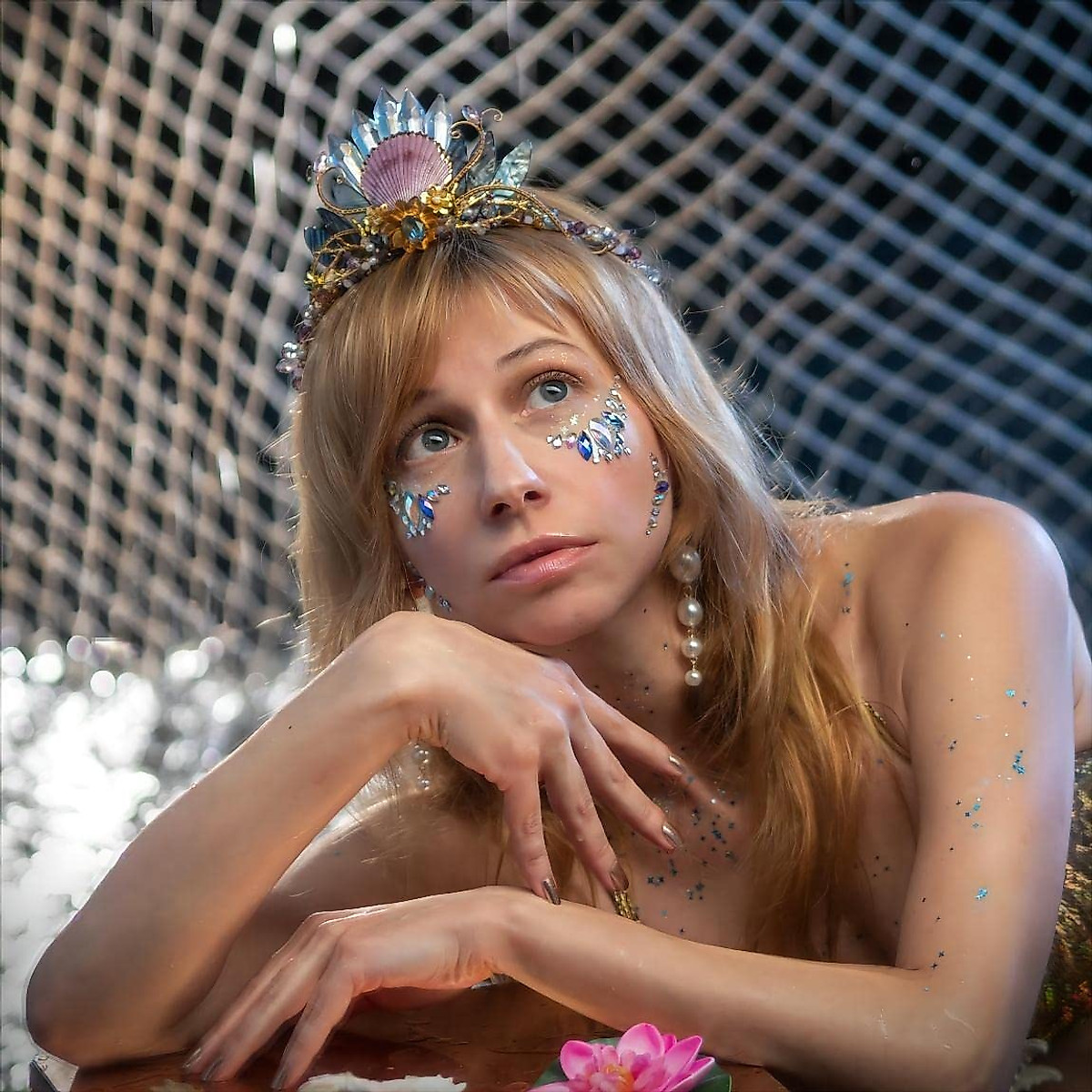 6 Sheets Face Jewels Gems Self-adhesive Rhinestone, 30g Chunky Body Eye Hair Glitter, Rave Festival Outfits Clothes Iridescent Crystals Stickers Rainbow Body Makeup Tattoo Kit(3 luminous)