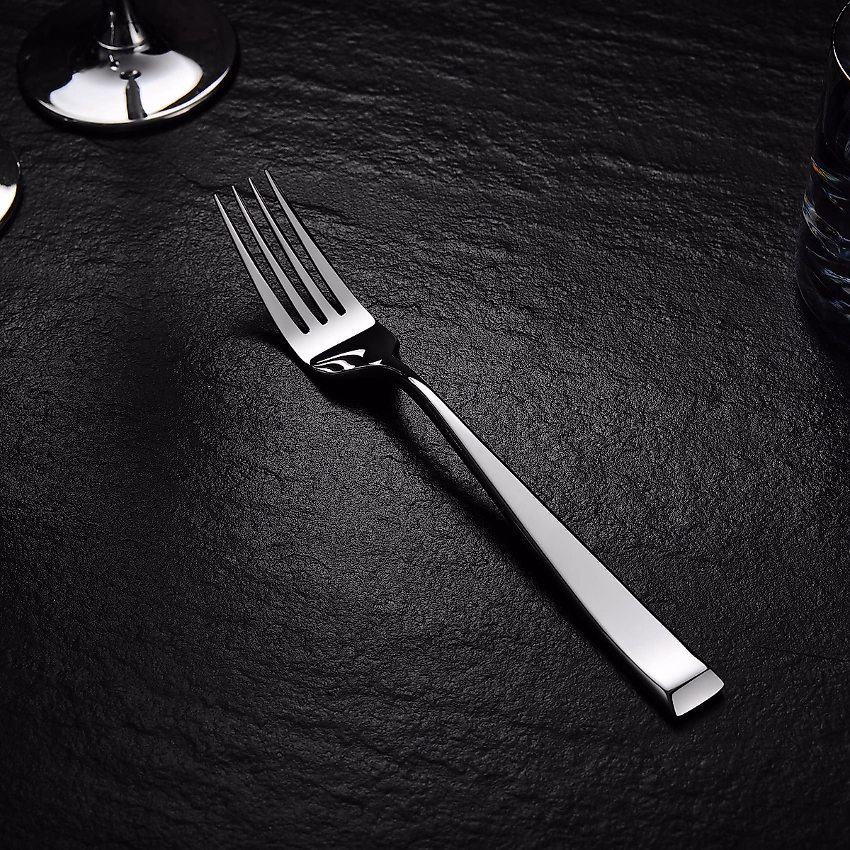 Royalrose Alexander Fine Forks, Set of 4, 18/10 Stainless Steel, Well Made, Dishwasher Safe, Heavy Duty Fork (8.1" Dinner Fork)