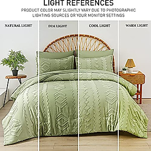 WURUIBO King Size Comforter Set,7 Piece Bed in a Bag Green Tufted Comforter and Sheet Set,Soft Microfiber Boho Bedding Comforter Set for All Season(Green,King)