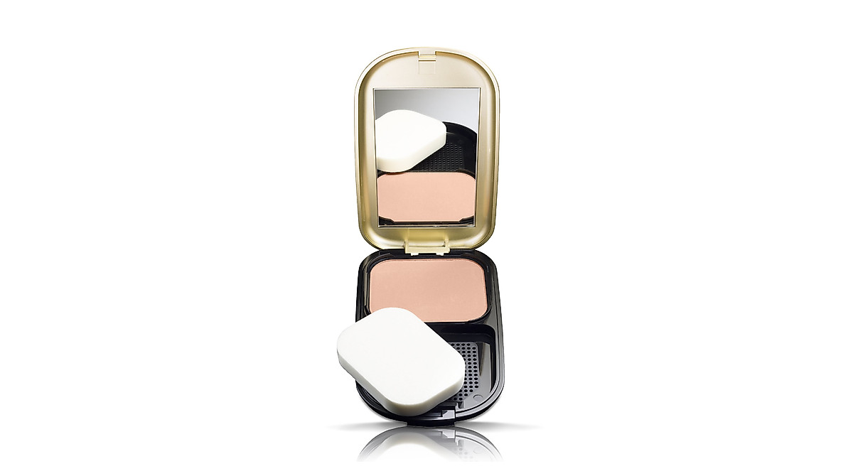 Max Factor Facefinity SPF 15 Compact Foundation