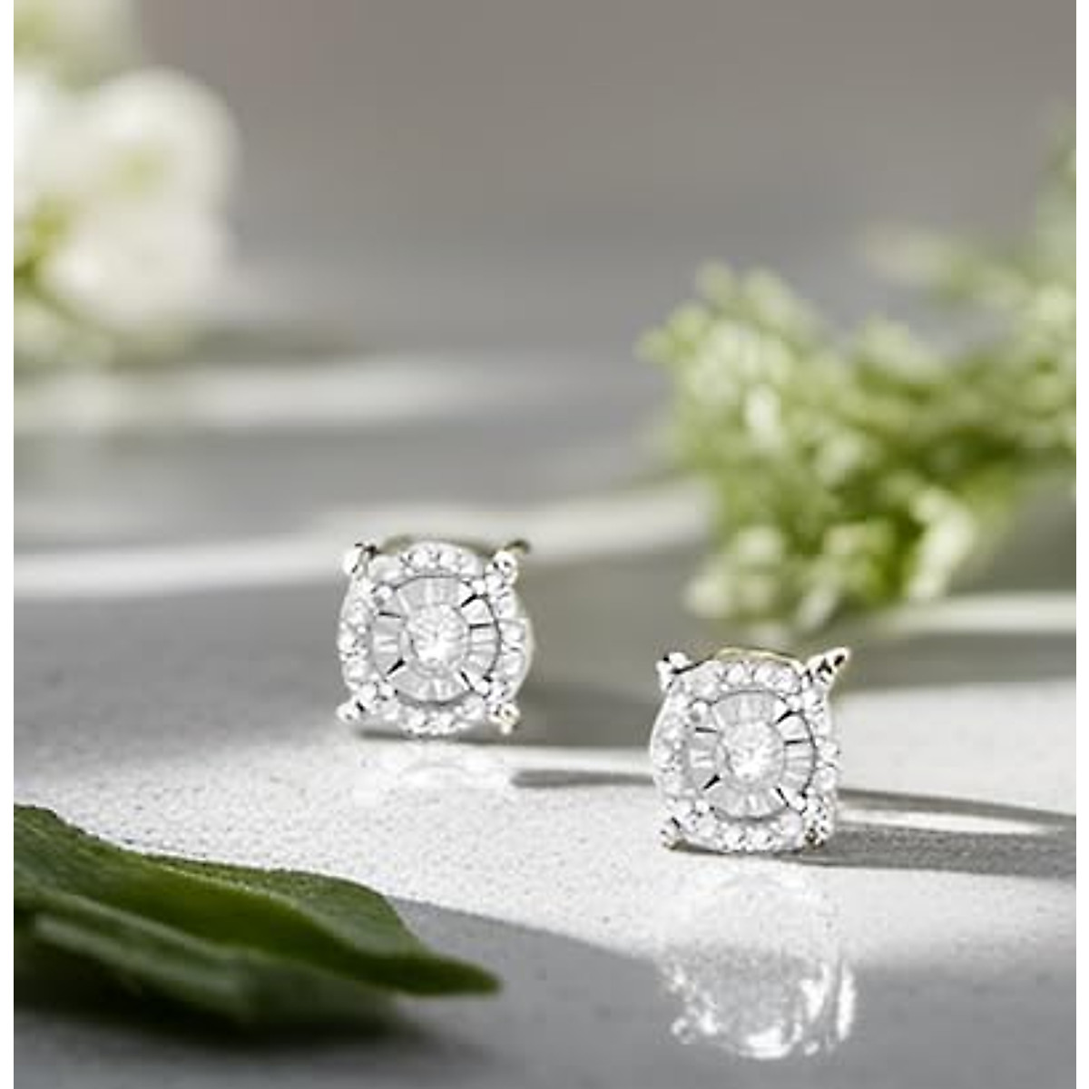 NATALIA DRAKE 1/4 Cttw Round Diamond Stud Earrings for Women Set in Rhodium Plated 925 Sterling Silver Stud Halo Color IJ/Clarity I2-I3