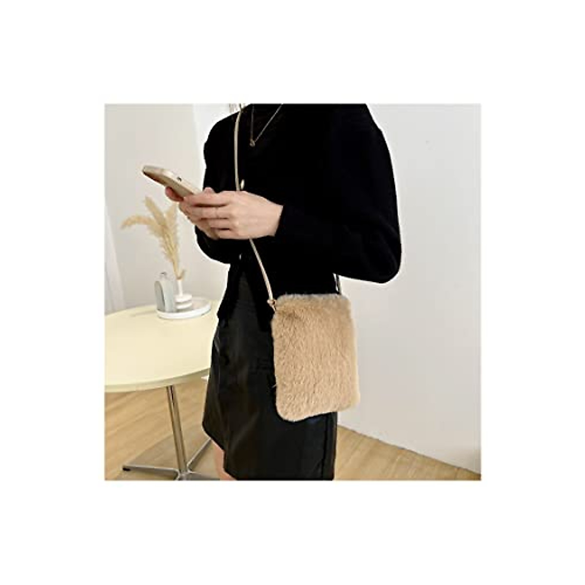Ulisty Women Autumn Winter Small Plush Cellphone Bag Mini Fluffy Tote Bag Shoulder Bag Handbag Crossbody Bag brown
