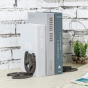 MyGift Dark Brown Cast Iron Decorative Bookends for Heavy Books, Western Theme Home Office Decoration, Bookshelf Decor with Horse, Horseshoe and Star Design, 1 Pair