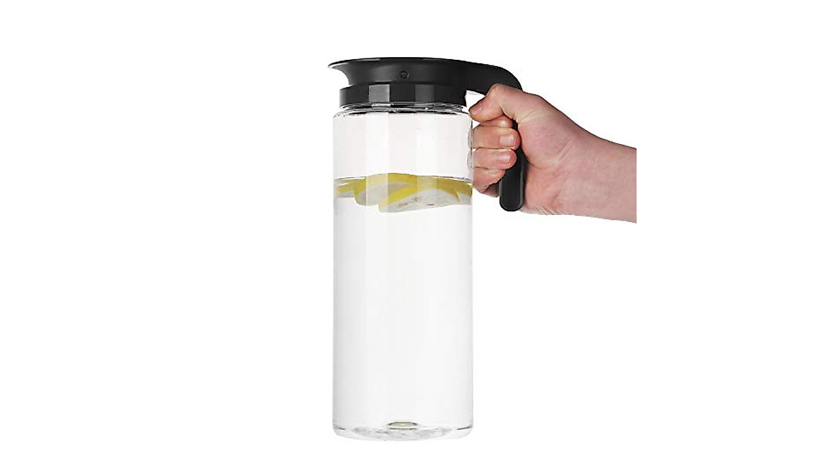 Komax 2.1-Quart BPA-Free Pitcher | Spill-Proof Design