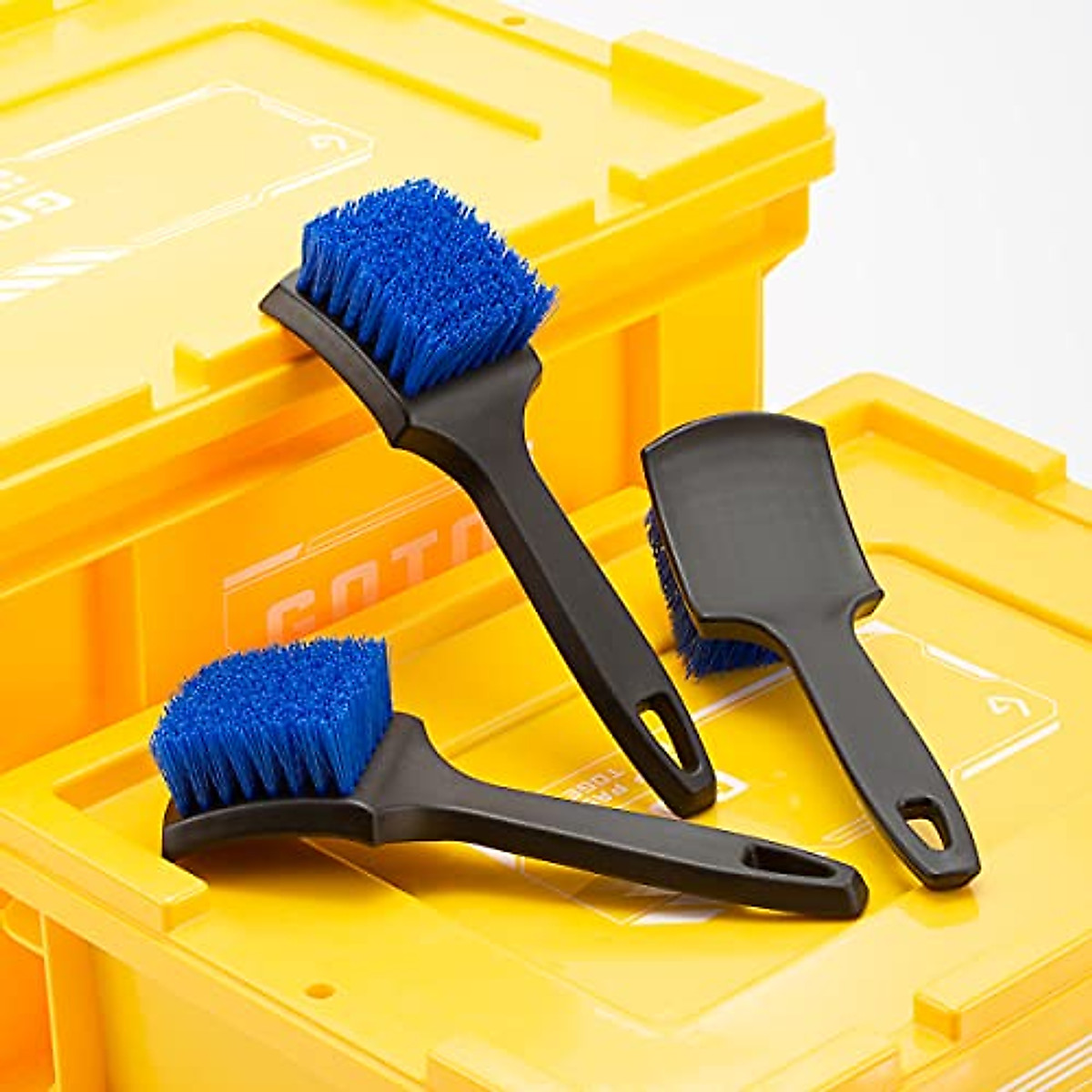 Car Brush for Wheel & Tire Cleaning, Carpet Brush for Car / Truck, Tough Scrub Brush for Tub, Shower with Stiff Bristles, Black/Blue, 1pcs