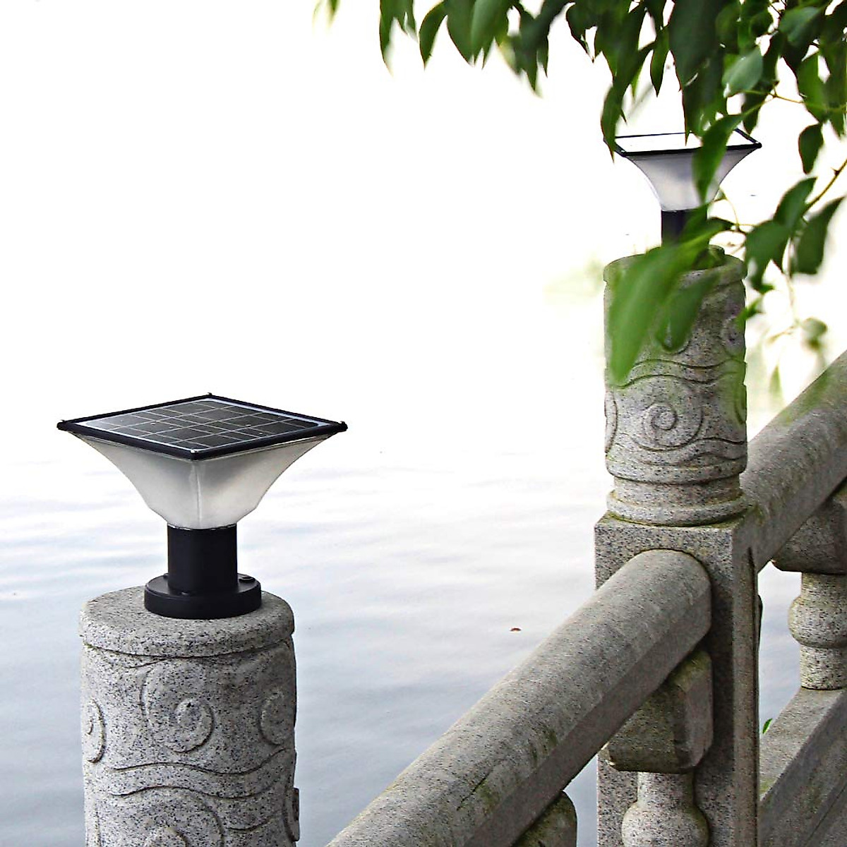 FOOYANCHO Solar Post Cap Lights Outdoor,Dusk to Dawn Auto On/Off Solar Powered Post Lights Fits Most Posts (2 Pack)